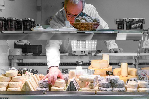 Contact – Johnny Blanc La Fromagerie de Partenay – Fabrication de ...